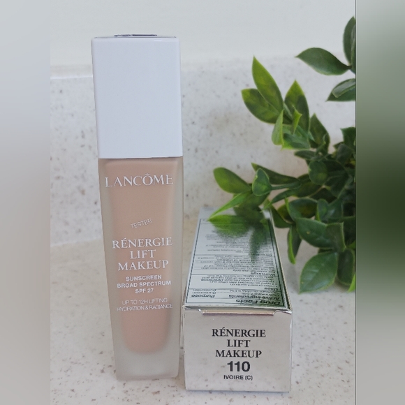 Lancome | Makeup | Lancome Renergie Lift Makeup1 Ivore C | Poshmark